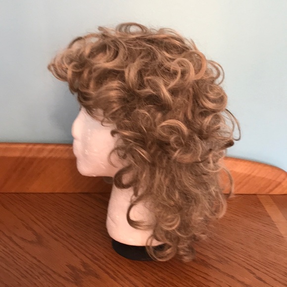 Eva Gabor | Other | Eva Gabor Dark Blonde Wig | Poshmark
